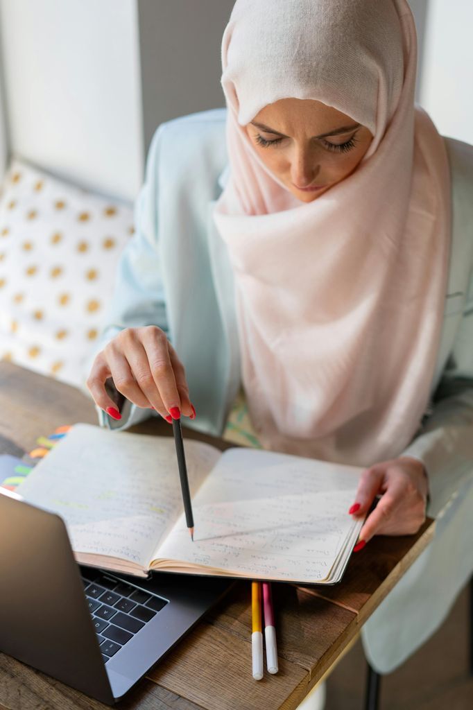 How to Write Abstract for Literature Review: Expert Tips How to Write Abstract for Literature Review: Expert Tips